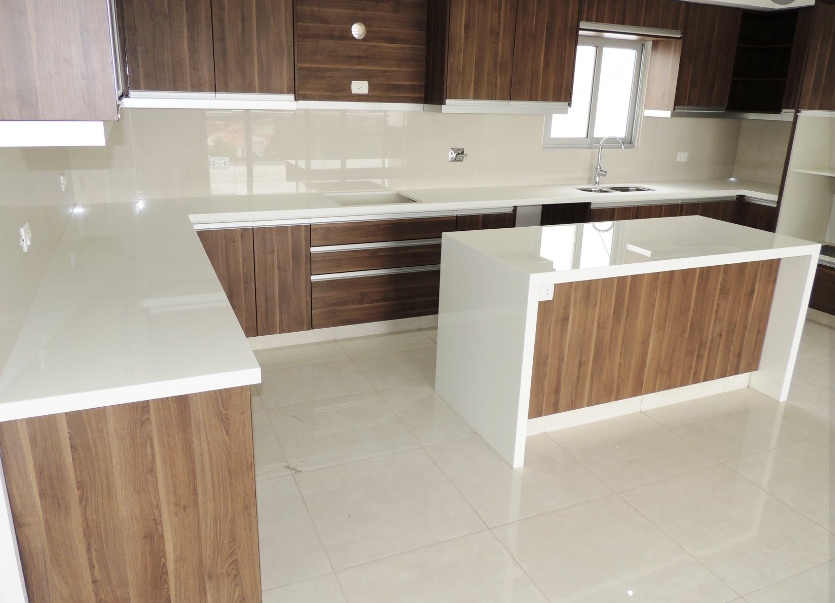 MESONES DE COCINA EN CUARZO CRISTAL LA PAZ : MUEBLEX | Construex